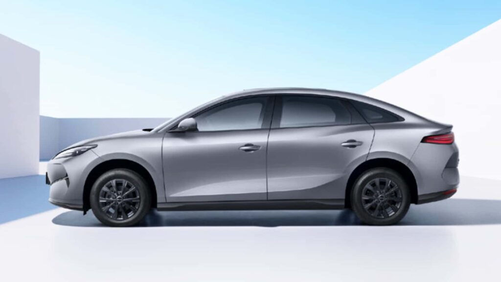 Novo carro para Uber é da BYD e tem o mesmo valor que o Fiat MOBI; conheça